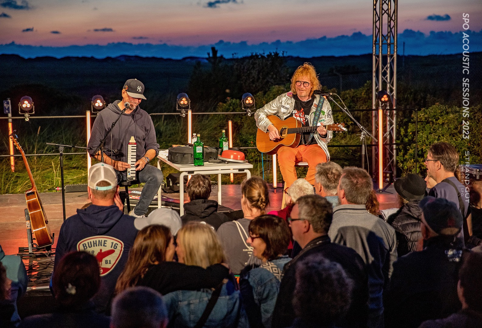 StrandGut Sessions 2023 mit Johannes Oerding, Revelle, Joshua Patron ...