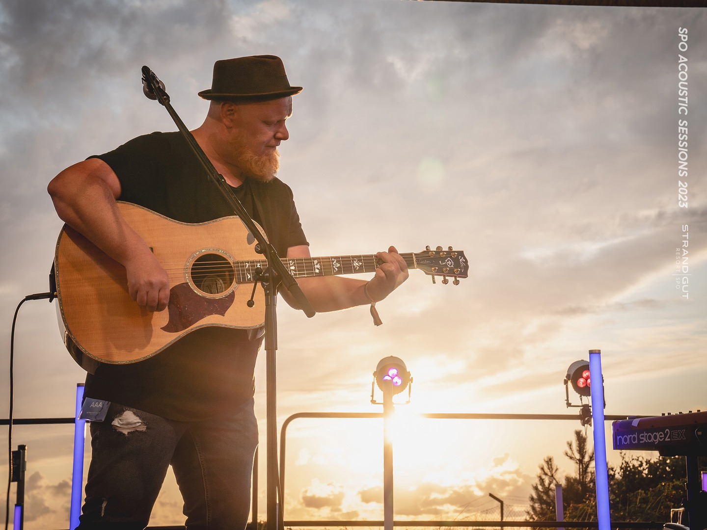 StrandGut Sessions 2023 mit Johannes Oerding, Revelle, Joshua Patron ...